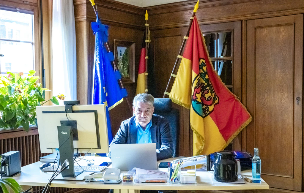 Sachsen: Erster AfD-Oberbürgermeister Tim Lochner im Interview: Wie er ...