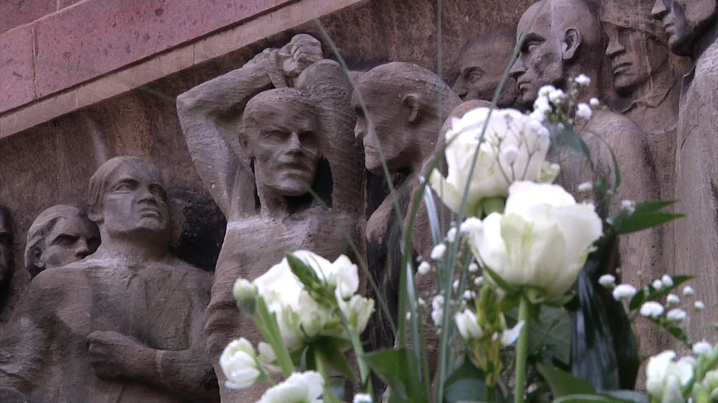 Protest gegen Holocaust-Gedenken mit AfD