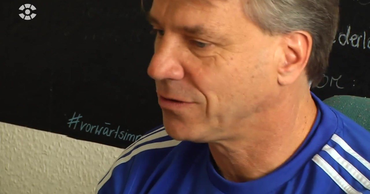 Bleibt Horst Steffen Trainer des CFC? | Sachsen Fernsehen