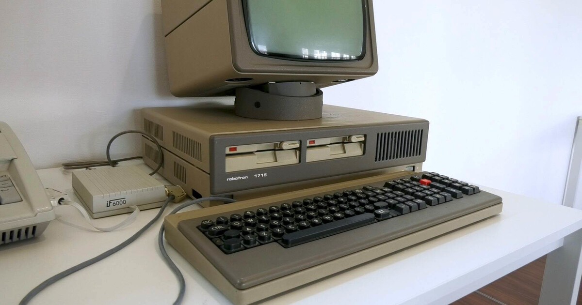 Vergangenheit, Gegenwart und Zukunft – Robotron eröffnet Museum ...