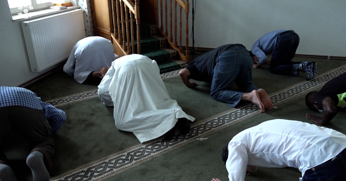 Tag der offenen Moschee am 3. Oktober in Dresden | Sachsen Fernsehen