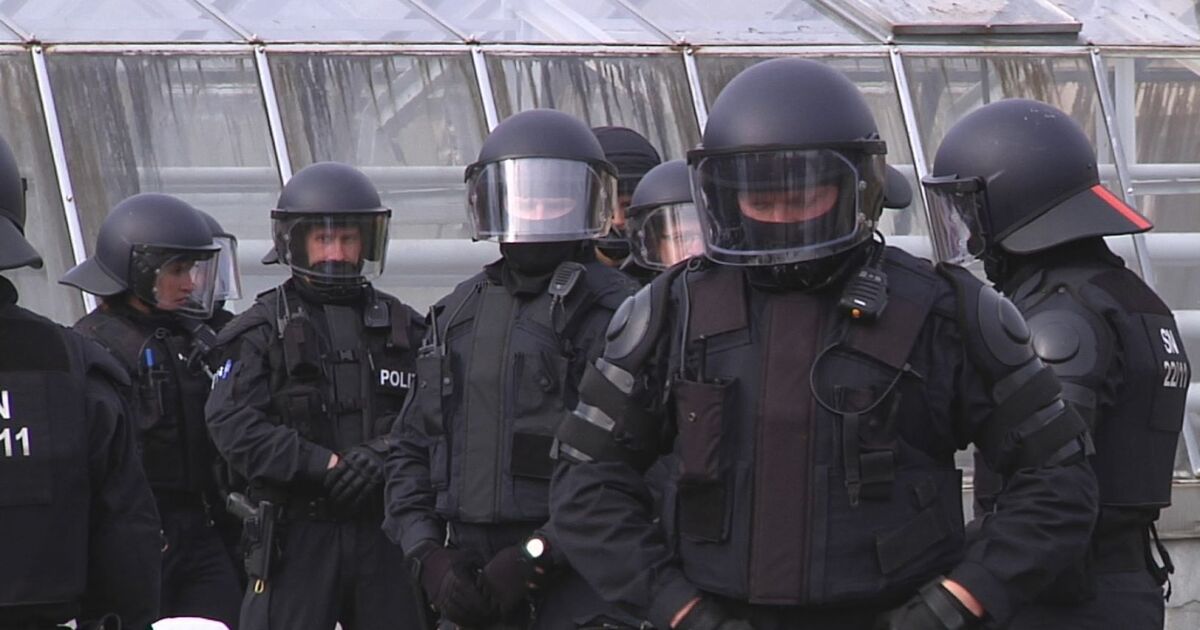 „AMI GO HOME“: Das Rechte „Compact“ Magazin ruft zur Großdemo auf ...